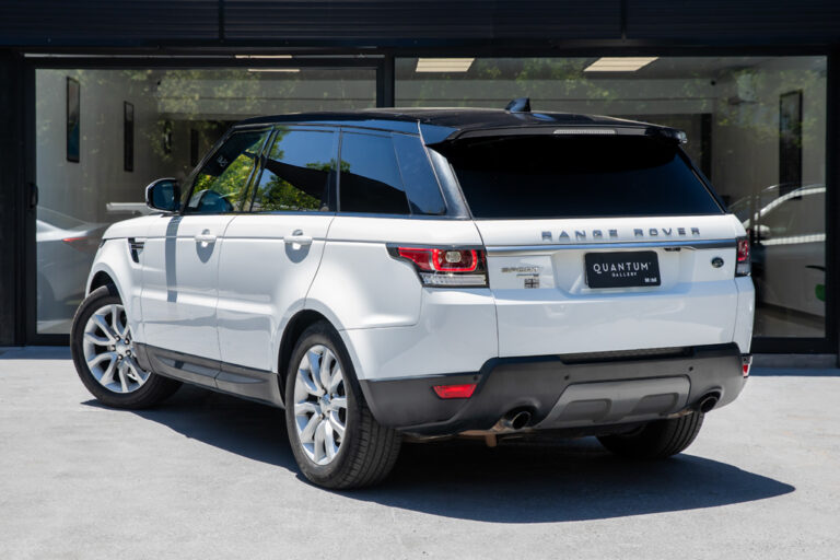 Land Rover Range Rover Sport SE - Quantum Gallery