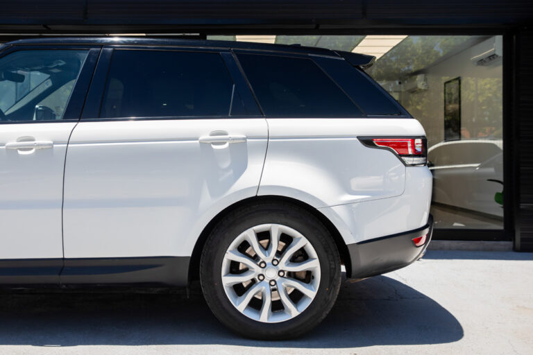 Land Rover Range Rover Sport SE - Quantum Gallery